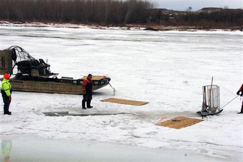 Greenpeace Yellowstone River Oil Spill Shows How Dangerous Keystone Xl