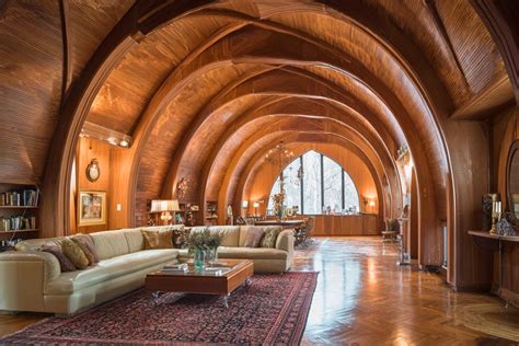 Which Types Of Vaulted Ceilings Work Best For Your Home