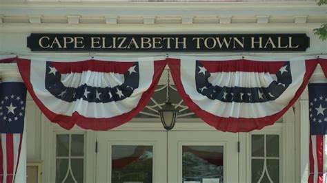 cape elizabeth scales back adu size in town ordinance causing