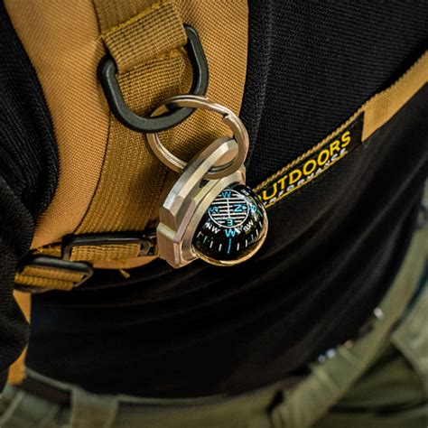 The Bugeye Compass Redefined For The Trailblazers Crowdfundnews