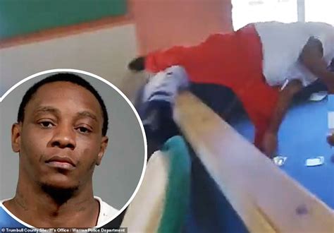Terrifying Moment Ohio Police Chase Assault Suspect 39 Into Daycare
