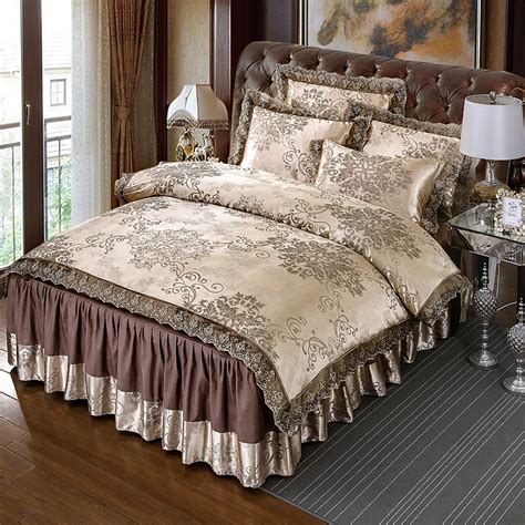 4pcs Satin Jacquard Luxury Lace Bedding Sets Queen King Size Duvet