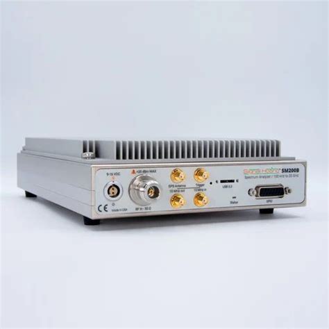 Sm200b Real Time Spectrum Analyzer And Monitoring Receiver 100 Khz To 20 Ghz At Best Price In New