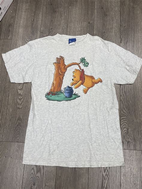 Vintage Winnie The Pooh Stuck On A Treehoney Vintage Gem