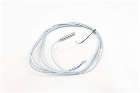 Pepperl Fuchs Nbb2 8gm40 E2 Proximity Sensor 10 30v Dc