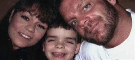 Wwe Wrestler Chris Benoit Tötet Sich Und Seine Familie Gannikusde