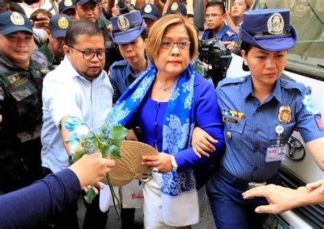 Philippine Court Acquits Top Critic Of Ex President Dutertes War On