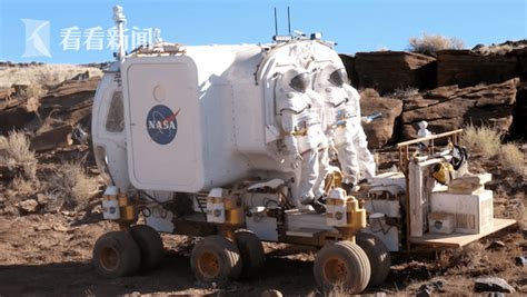 NASA公布载人月球探测车 可供两名宇航员生活工作 实验 岩石 障碍