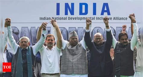 Rahul Gandhi Speaks To Nitish Kumar Sharad Pawar On Seat Sharing