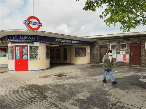 Exploring Alfred Hitchcock Mosaics At Leytonstone Station Love Mosaic