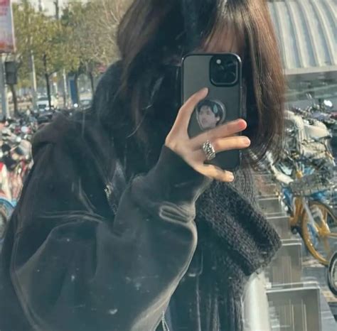 女生头像 但愿殊途同归 我能与你讲讲来时 高清图片堆糖美图壁纸兴趣社区