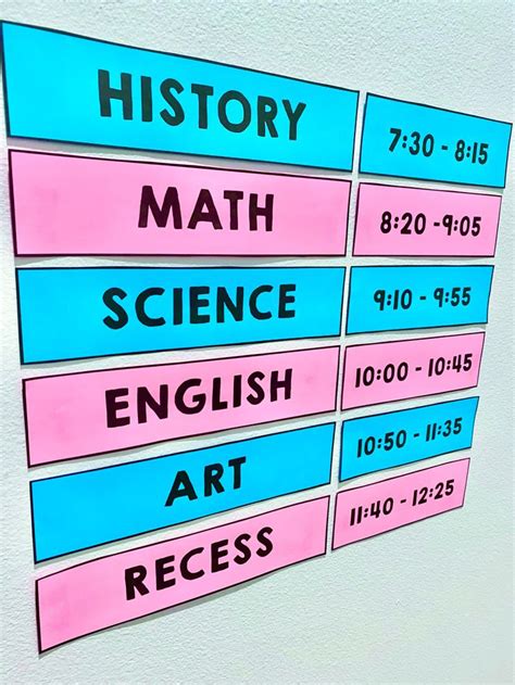Classroom Schedule And Labels Freebie Classroom Schedule Classroom