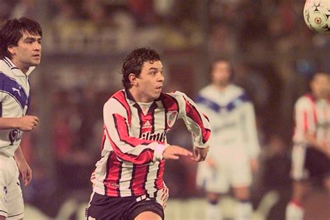 Todos Los Cruces Entre River Y Vélez Por La Copa Libertadores River