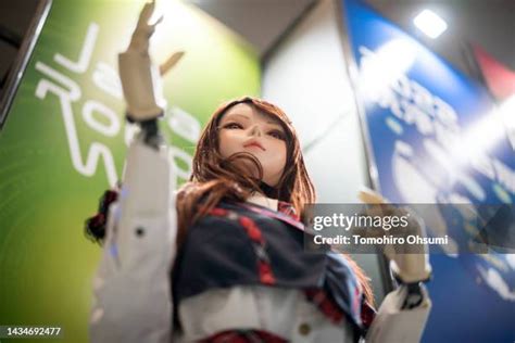 Robot Receptionist Photos And Premium High Res Pictures Getty Images
