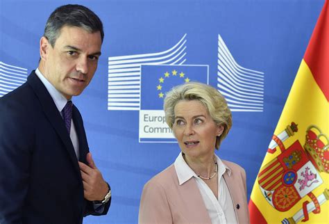 La Eurocámara pospone su viaje oficial a Madrid y la Comisión Europea