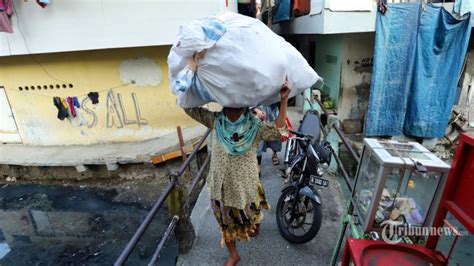BPS Catat Rerata Angka Kemiskinan 212 Kabupaten Kota Prioritas