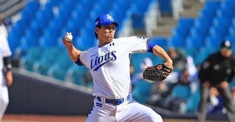 삼성 유니폼 입고 수원 온 김재윤성우형 왜 못 치는지 보여줄게