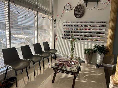 Four Season Nails And Spa Royal Vista Professional Nails Salon