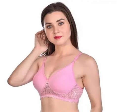 Plain T Shirt Ladies Pink Cotton Padded Bra At Rs 80piece In New Delhi Id 2854345574191