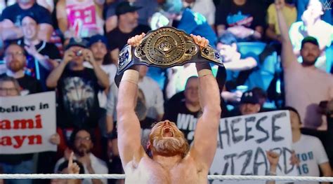 Sami Zayn Retains WWE Intercontinental Title In Physical Match With
