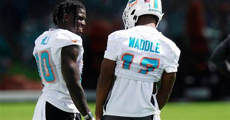 Dolphins Hoping New Additions Will Help End Playoff Drought Cbs Miami