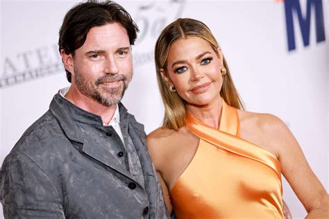 Denise Richards Husband Aaron Phypers Files For Divorce After 6 Years