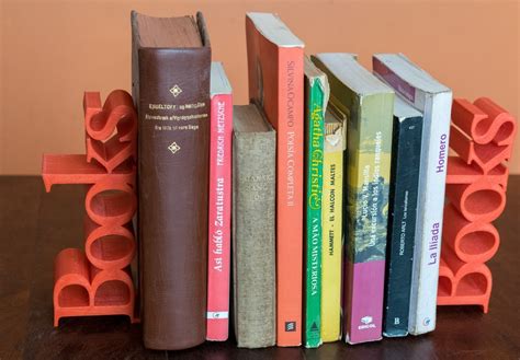 Stl File Book Holder・3d Printing Model To Download・cults