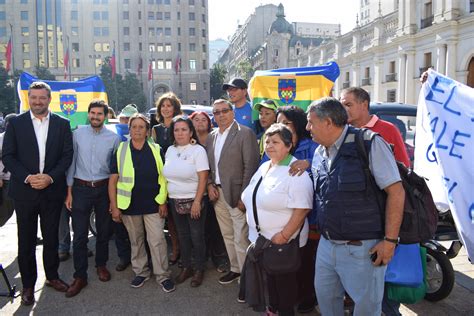 Recicladores de Base celebraron su día junto a la Seremi del Medio