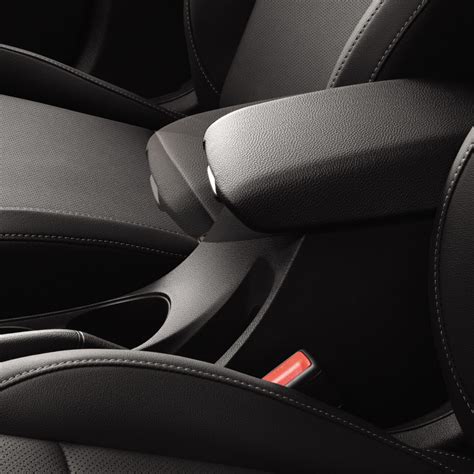 Купить KIA Rio X в Москве по выгодной цене