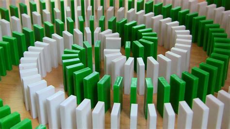 Insane Domino Tricks Video Try To Keep Up