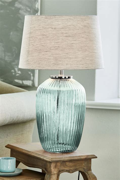 Lampe Poser Fenis Cr Me Vert Loberon Lampe Poser Lampes Salon