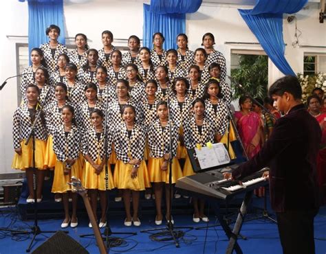 EXTRA CURRICULAR Activities C S I Ewart School