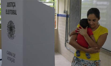 Coluna Com Agravamento De Desigualdade Voto Que Considera Gênero E