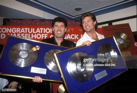 David Hasselhoff 1990 Photos And Premium High Res Pictures Getty Images