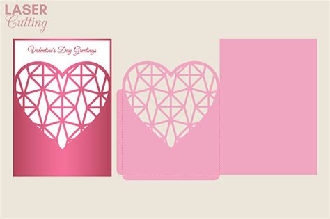 기하학적 패턴의 하트가 있는 레이저 컷 포켓 봉투 절단용 템플릿입니다 레이스 하트와 결혼식 초대또는 발렌타인 인사말 카드 모형 결혼식에 대한 스톡 벡터 아트 및 기타 이미지