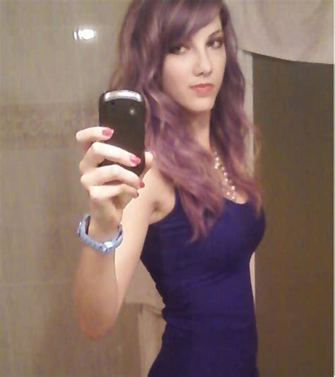 Una Profe Tenía Sexo Con Un Alumno Y Le Mandaba Fotos Hot