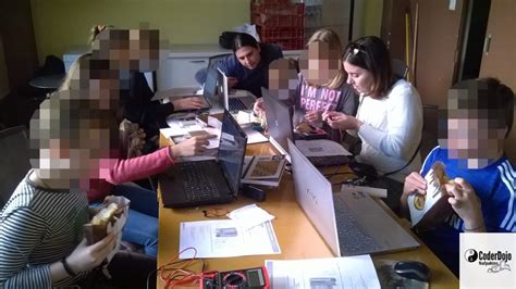 coderdojo και οι ninja του κώδικα στο papoulias donuts στο Ρίο coderdojo patras