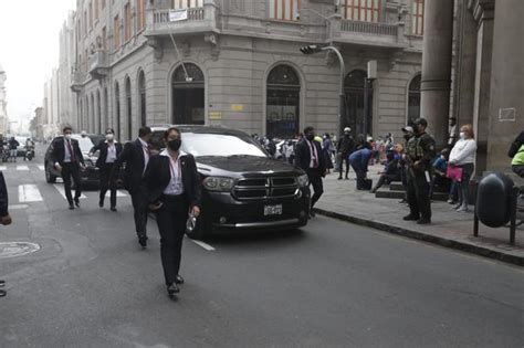 Pedro Castillo Primera Dama Lilia Paredes Mantiene Silencio Ante