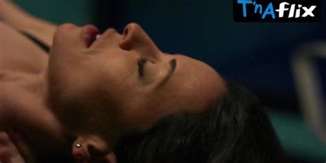 Watch Hundreds Of Free Hd Porn Videos With Emmanuelle Vaugier Try It