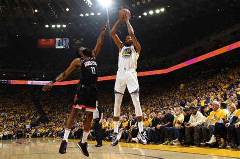 杜兰特伤退不是偶然！ 来勇士后腿部多次拉伤nba新浪竞技风暴新浪网