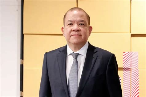 พิชัยแนะประยุทธ์ทำความเข้าใจราคาพลังงานก่อนพาชาติพัง
