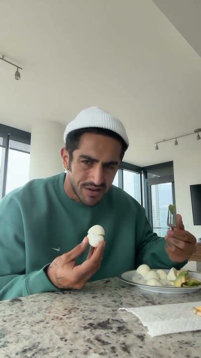 نیگا میکنی؟ Youtube