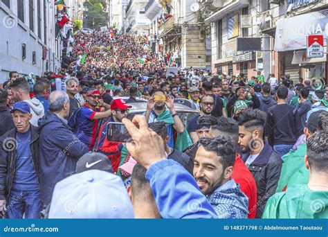 Algerians Manifesting Against President Bouteflika Regime In Algiers