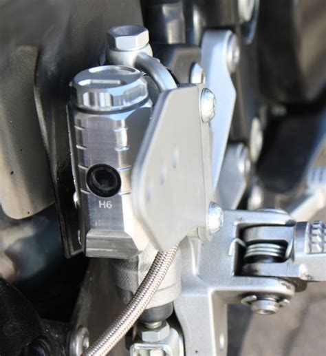 Beh Lter F R Bremspumpe Kawasaki Z Hinten