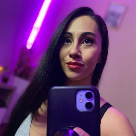 💃paula Labrador🆗️🇦🇷🇦🇪 Paulalabrador777 • Threads Say More
