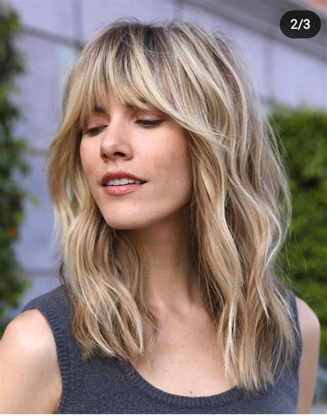 Pin By Tee On Hairmakeupnails Long Hair Styles Medium Length Hair