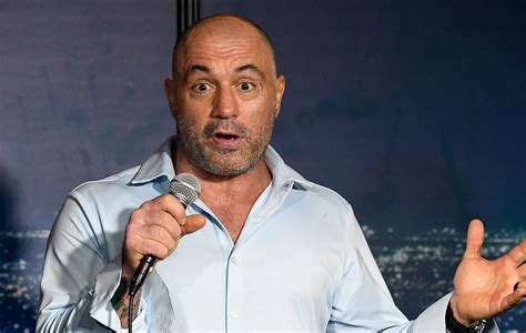 Joe Rogan Signs With Spotify For Exclusive Podcast Deal