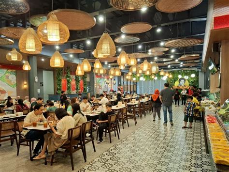 An Interesting Array Of Lights With A Modern Traditional Design