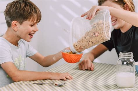 Por Qué El Desayuno Es Importante Para Los Niños