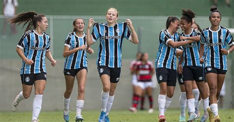 Promessa Da Base Meia Se Despede Do Grêmio Juntas Fizemos História